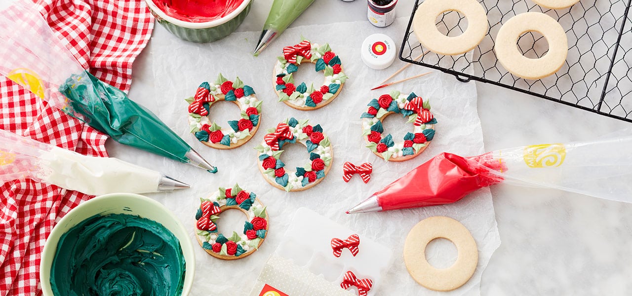 33 Cute Christmas Desserts | Wilton's Baking Blog | Baking Recipes ...