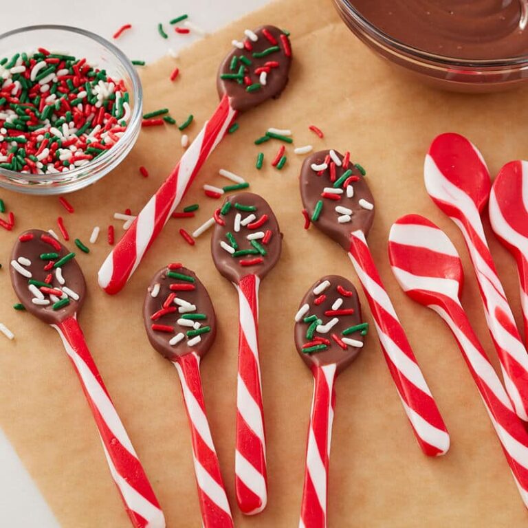 Easy Homemade Peppermint Bark | Wilton's Baking Blog | Baking Recipes ...