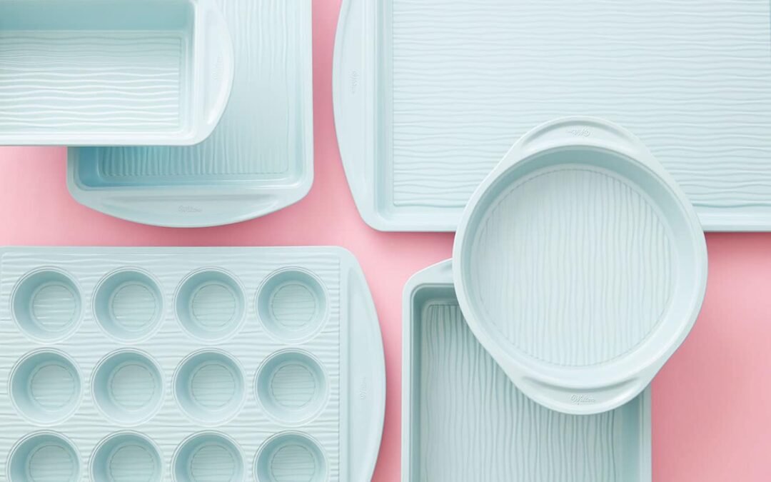 How to Clean Cookie Sheets and Other Bakeware | Wilton's Baking Blog ...