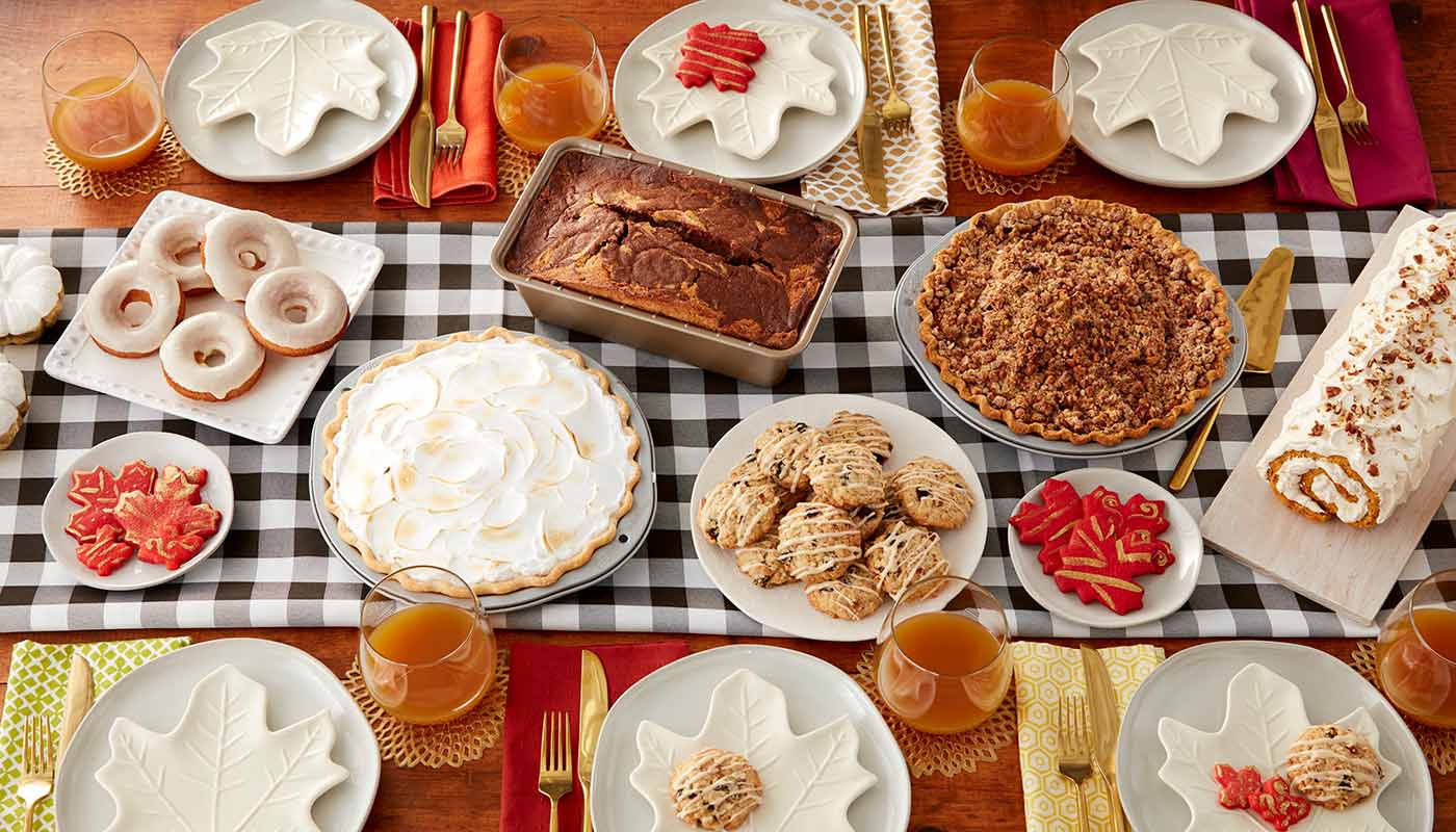 Fall Dessert Recipes | Wilton's Baking Blog | Baking Recipes, Cake ...