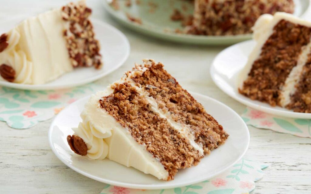 Best Hummingbird Cake Recipe | Wilton's Baking Blog | Baking Recipes ...